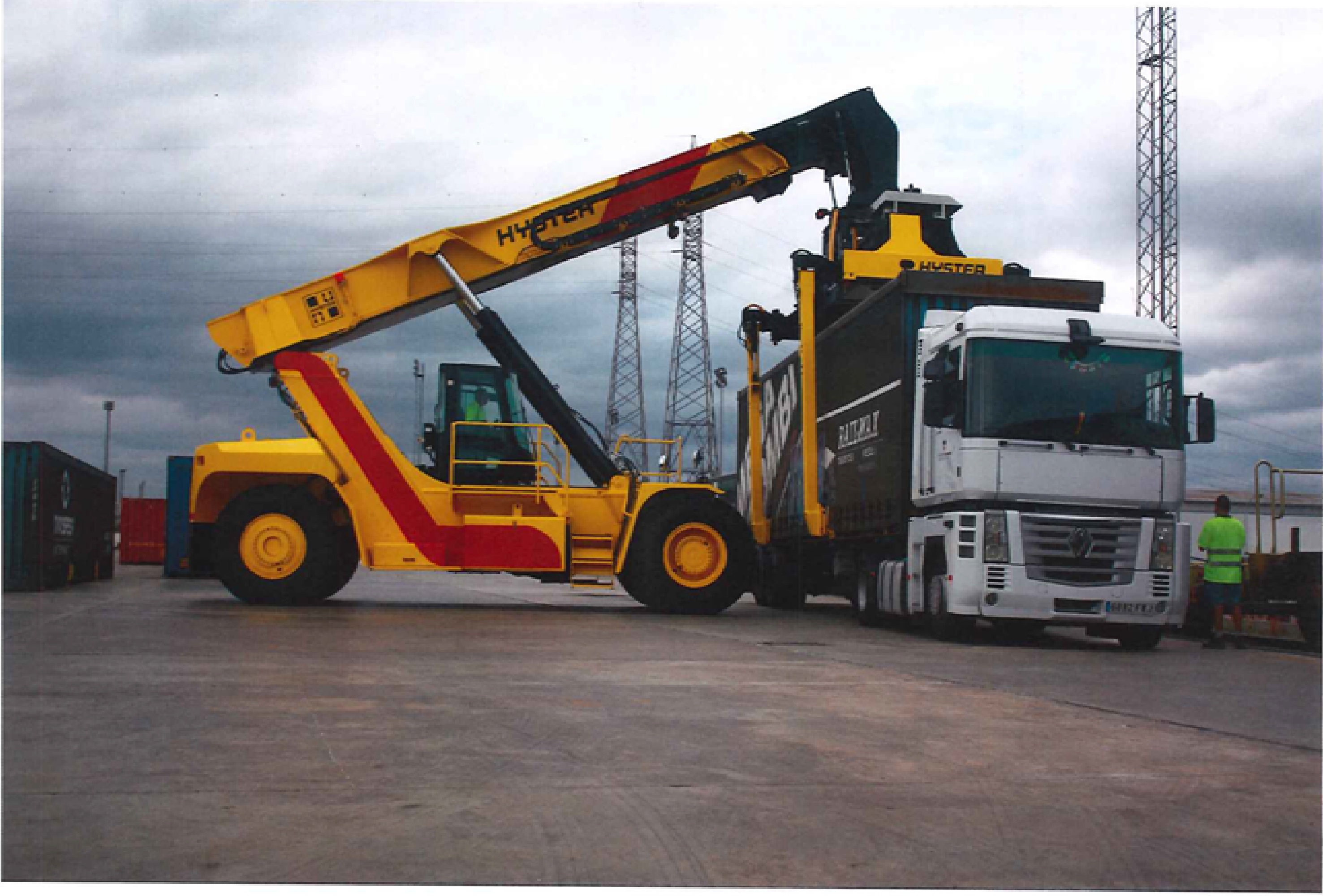 REACHSTACKER HYSTER RS-46- 33 IH | ICC - Iberia Cranes & Containers