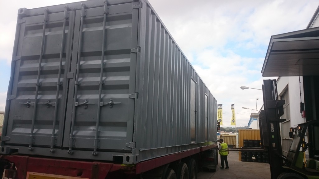 CONTENEDOR 40' CONVERTIDO A TRASTERO - ICC - Iberia Cranes & Containers